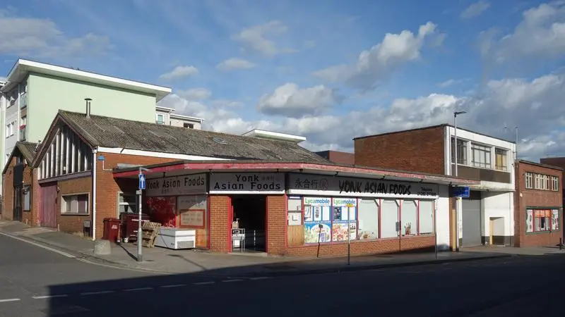 Council paves way for 186-bed “co-living” block in Summerland Street ...